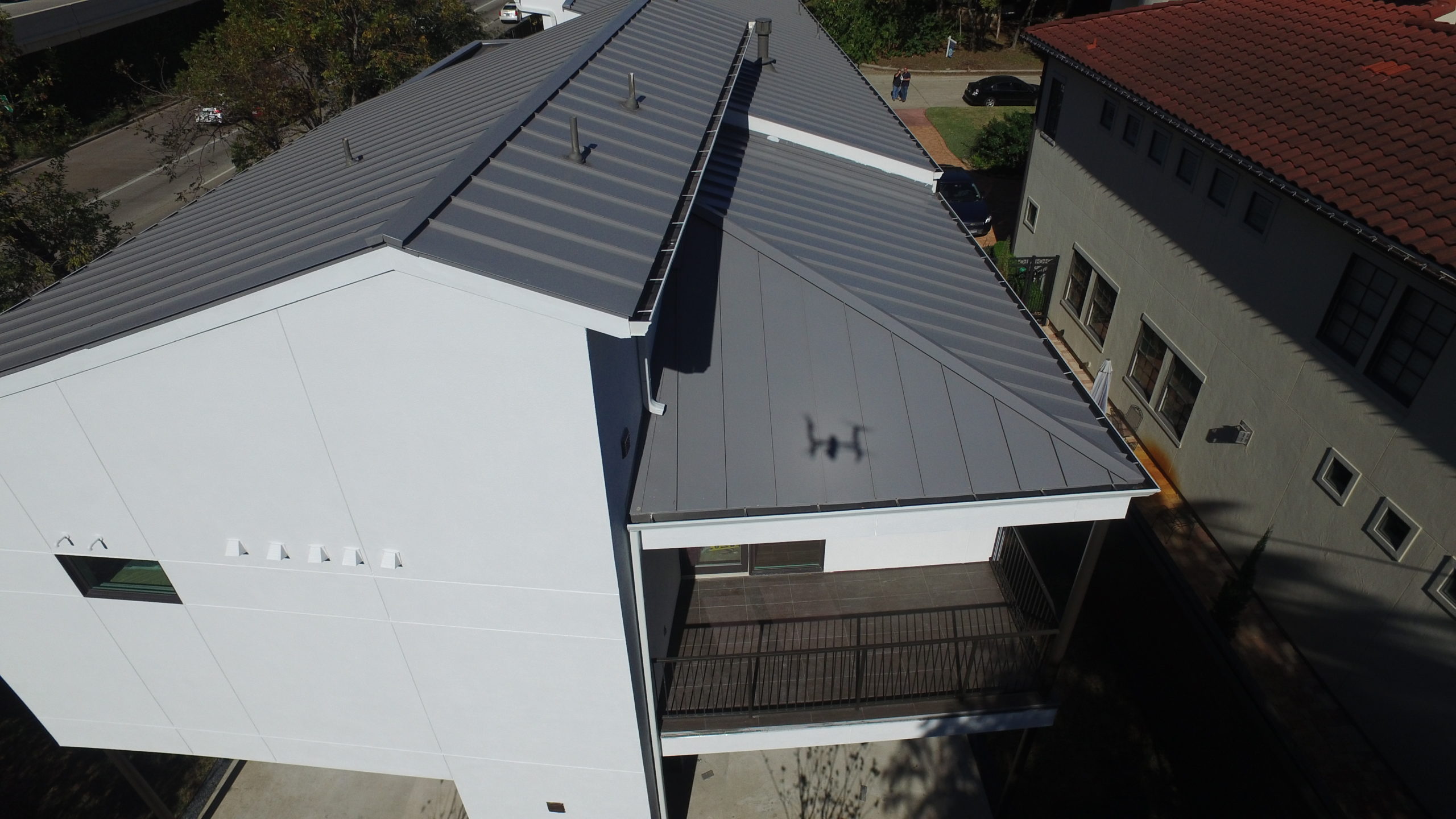 Acadian Roofing in Round Top Area Offers Services