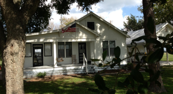 Where to Stay in Round Top — From Inns to Bed & Breakfasts to Something ...