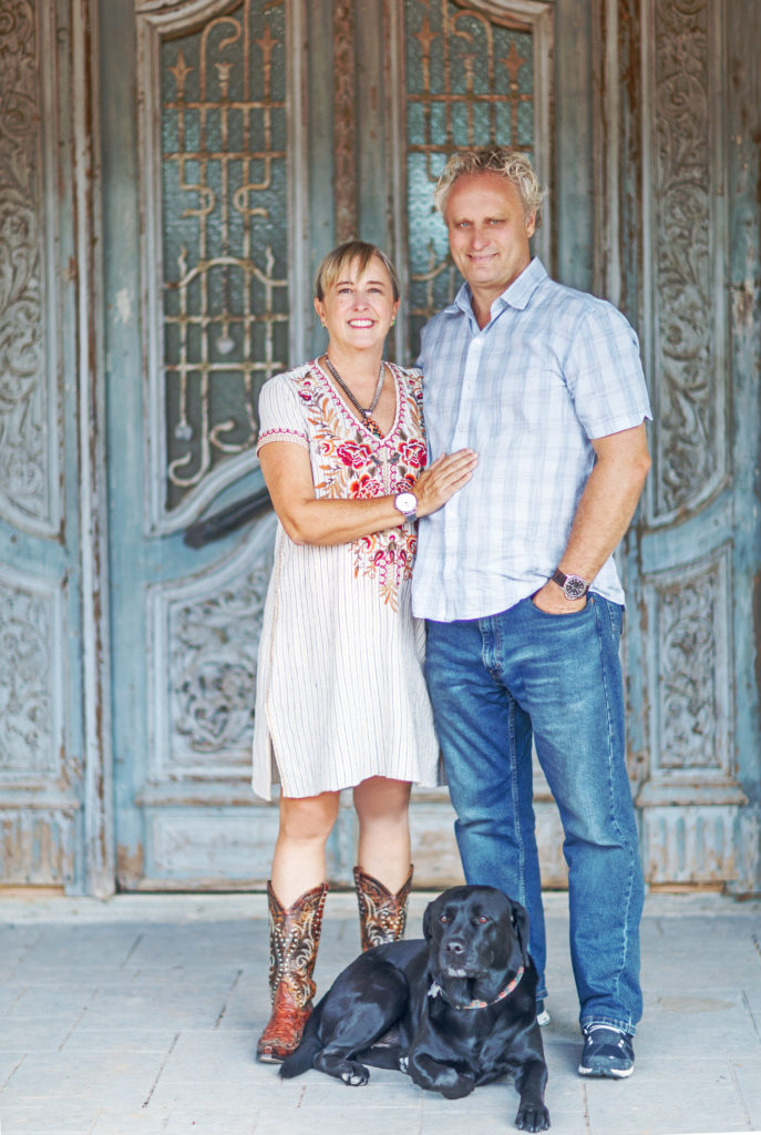 A Wonderland All Its Own: The Inside Story of Round Top Ranch Antiques ...