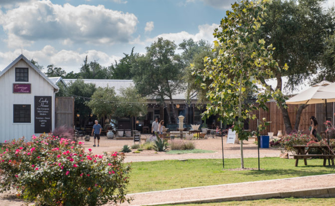 Round Top - Round Top Texas is the center of antiques, lifestyle ...