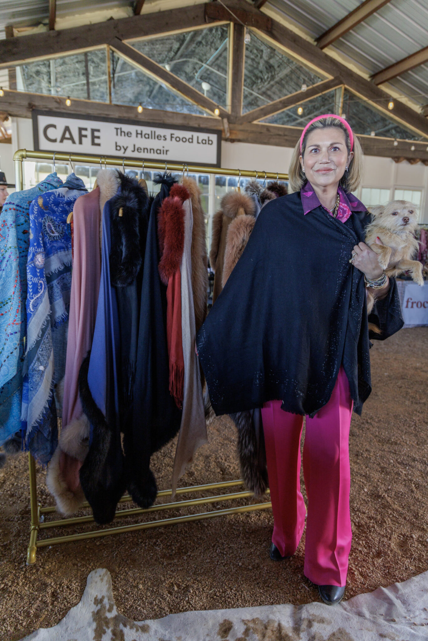 Round Top's Sip & Shop Draws a Crowd of Fashion Devotees for Texas ...