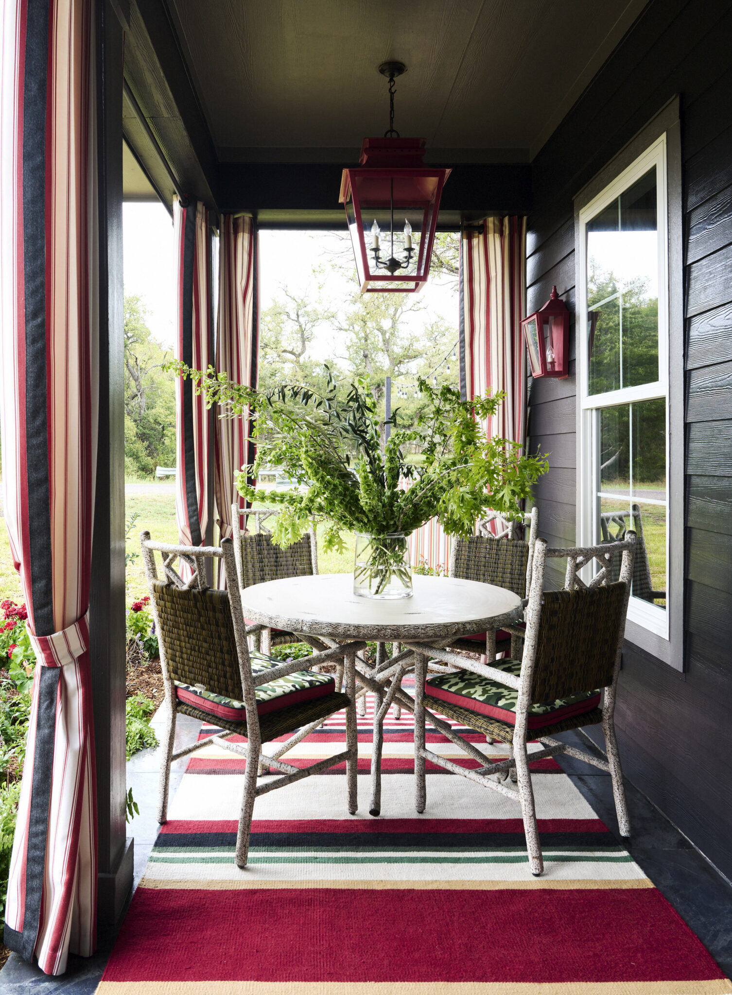 Alessandra Branca x Red Antler Bungalows: Tour The Branca Bungalow for ...