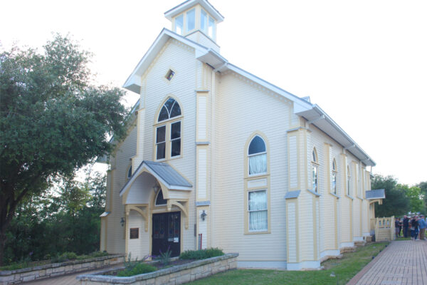 Round Top Family Library Welcomes Its New Leader: Craig Moreau Is a ...