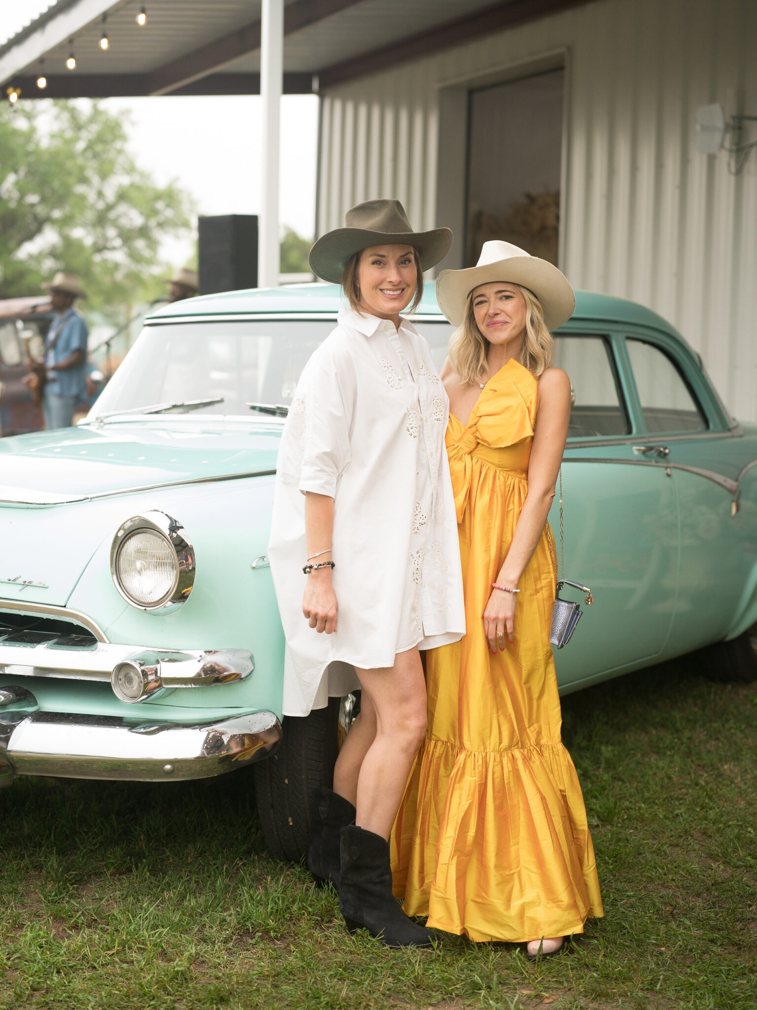 Round Top Regular Teressa Foglia Turns a Barn Into a Stunning Hat ...