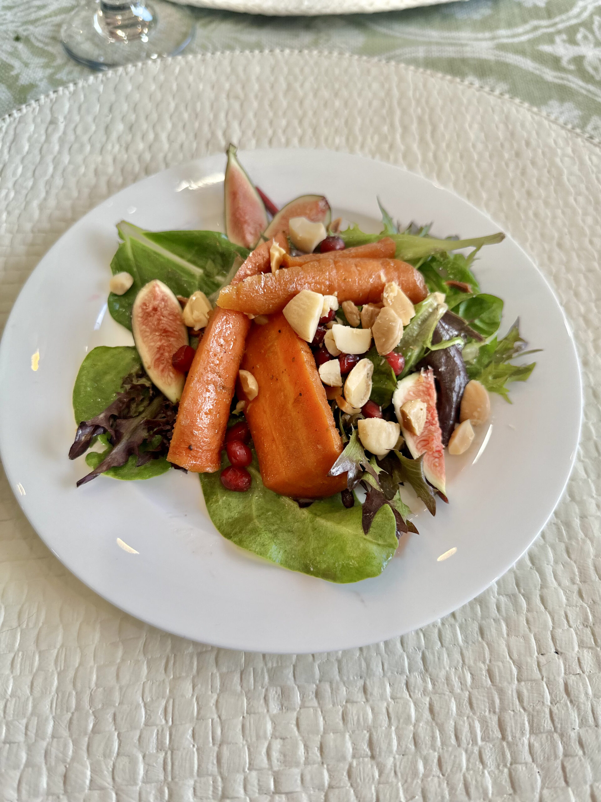 Kim Hoegger Spring Farmhaus Dinner Delight: Dallas Designer Sets the ...