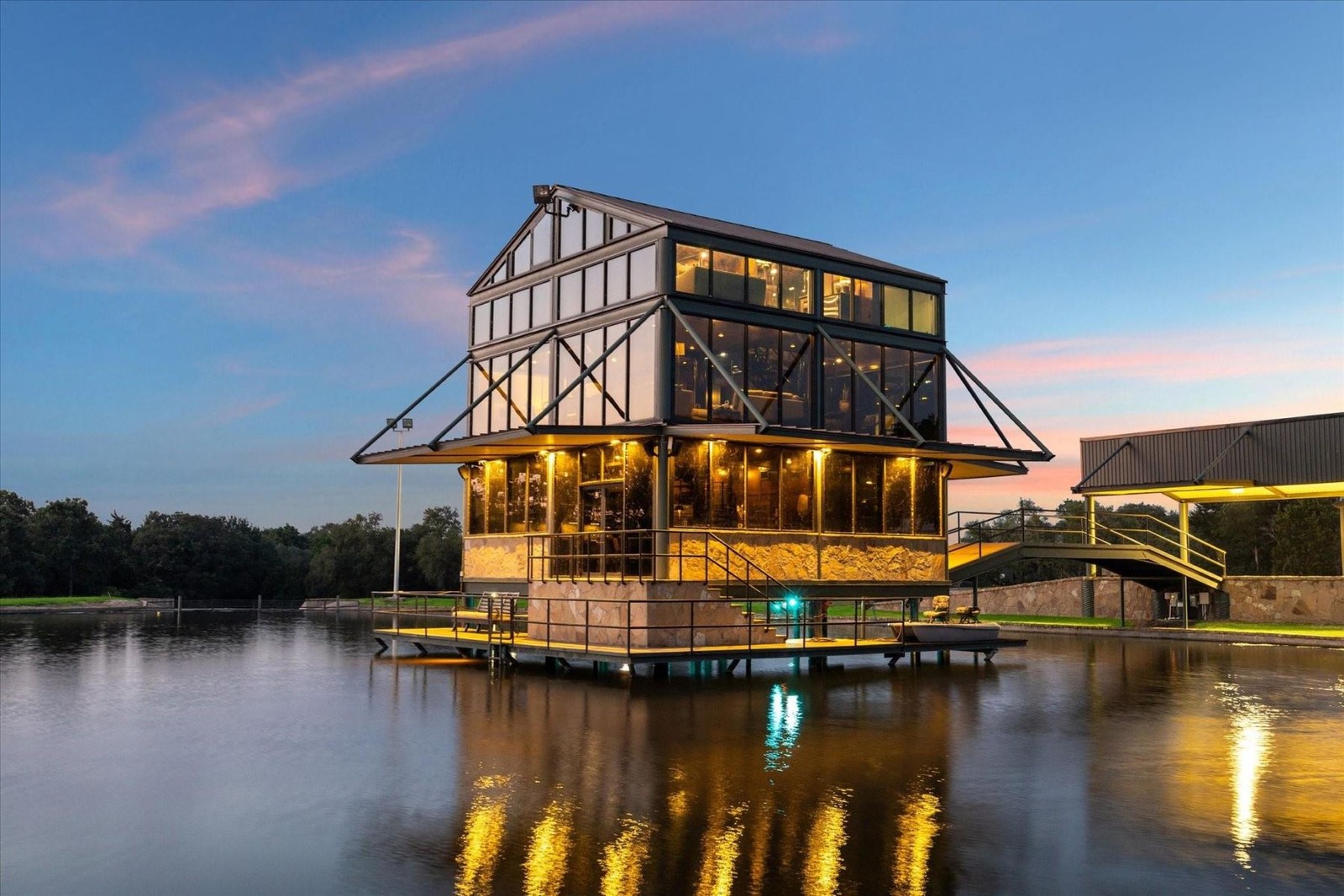 This $5.75 Million Glass House Is Made For Entertaining: The Ranch of ...